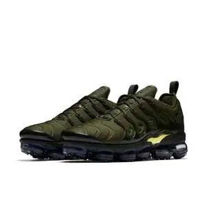 Nike Vapormax Plus Sneakers - Black