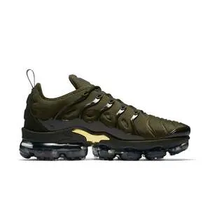 Nike Vapormax Plus Sneakers - Black