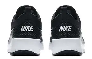 Nike Max Thea Sneakers - Black