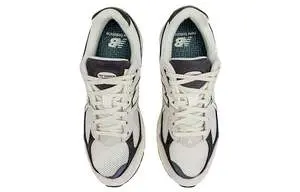 NEW BALANCE Shoe Palace X 2002r "lands End - White/grey
