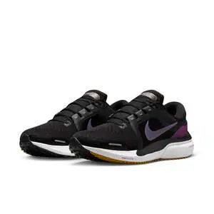 Nike Zoom Vomero 16 Sneakers