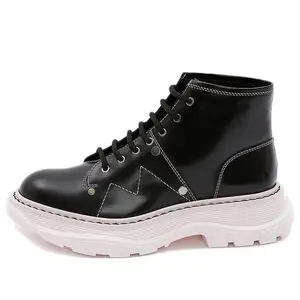 Alexander McQueen Tread Lace-up Boots - Black/pink