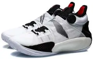 LI-NING Sonic 9 Athletic Sneakers