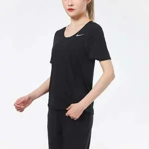 Nike Dri-fit Training Sports Quick Dry Short Sleeve T-shirt - Black