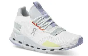 On Cloudnova Sneakers - White/glacier