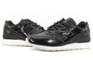 NEW BALANCE 996 Low Top Sneakers