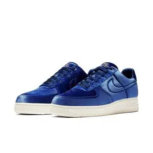 Nike Force 1 Low '07 Premium Casual Sneakers