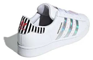 Adidas Superstar Sneaker With Iridescent Detailing - White/silver/black
