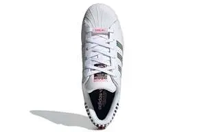 Adidas Superstar Sneaker With Iridescent Detailing - White/silver/black