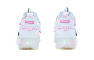 LI-NING Essence 2 Futuristic Sneakers