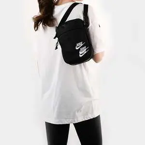 Nike Heritage Embroidered Triple Logo Shoulder Bag