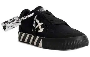 Off-White Vulc Sneaker Low - Black