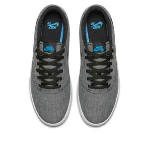 Nike Check Solarsoft Canvas Sb Sneakers - Black