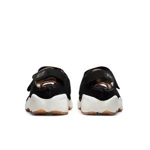 Nike Lift Sports Sandals - Black