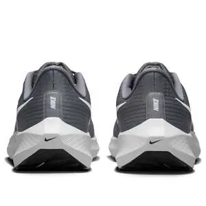 Nike Zoom Pegasus 39 Tb Sneakers - Black/anthracite/white