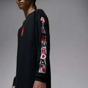 JORDAN Brand Long Sleeve T-shirt