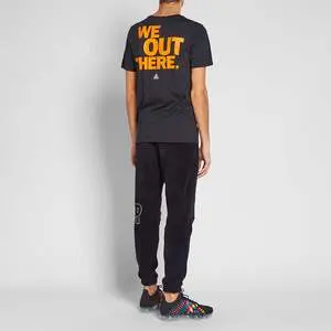 Nike Back Printing Short Sleeve Tee