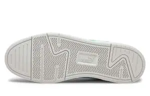 PUMA Caracal "white Parasailing" Sneakers - White/green