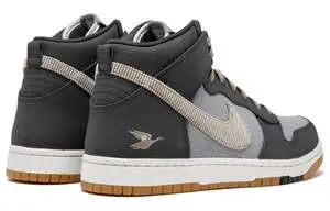 Nike Dunk Comfort Premium High Top Sneakers