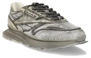 REEBOK Leather Sneakers