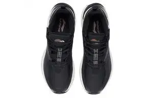 LI-NING Athletic Sneakers