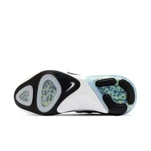 Nike Joyride Run Flyknit Low Top Sneakers - Black