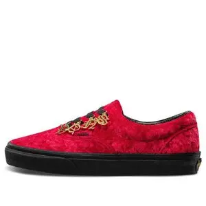 VANS Era Classics Low Top Sneakers