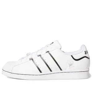 Adidas Superstar Sneakers