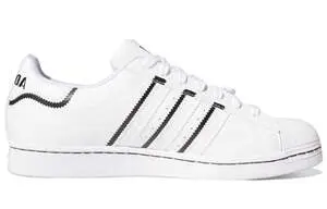 Adidas Superstar Sneakers