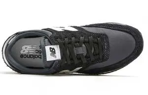 NEW BALANCE 70s" Retro Low Top Sneakers