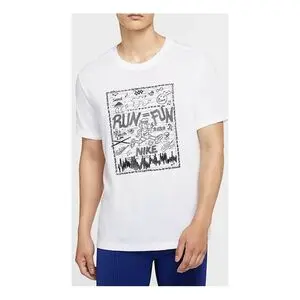 Nike Short Sleeve Graphic T-shirt