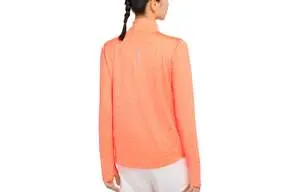 Nike Element Half-zip Long-sleeve Top - Default Color