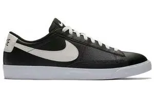 Nike Blazer Low Leather Sneakers