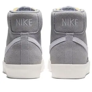 Nike Blazer Mid '77 Suede Sneakers