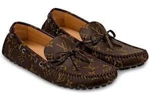 LOUIS VUITTON Monogram Arizona Moccasins
