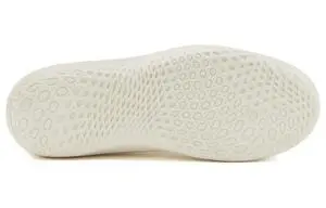 VANS Circle Vee Lace-up Sneakers