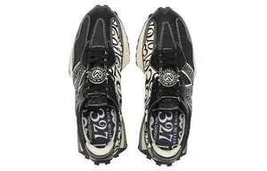 NEW BALANCE 327 Frank Muller Crossover Sneakers - Black