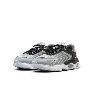Nike Max Tw Sneakers