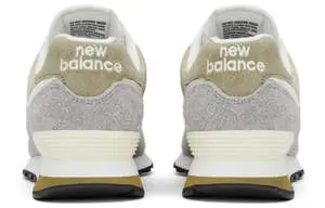NEW BALANCE 574v2 Low Top Sneakers