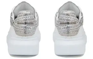 Alexander McQueen Oversized Sneakers - White/silver