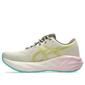 Asics ASICS Novablast 5 TR "Light Dust Cacti" Sneakers Light Dust/cacti