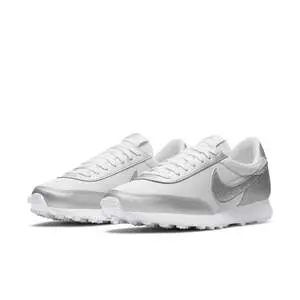 Nike Daybreak Metallic Silver Sneakers - Silver/gray