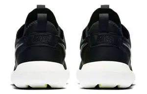 Nike Roshe Two Low Top Sneakers