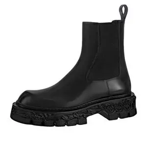 LOUIS VUITTON Baroque Chelsea Boots - Black