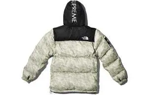 Supreme The North Face Paper Print Nuptse Jacket