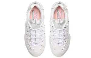 Sketchers D'lites Glamour Feels Embellished Low Top Sneakers