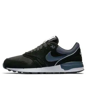 Nike Odyssey Sneakers - Black