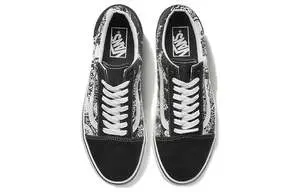 VANS Old Skool "forgotten Bones" Low Top Sneakers - Black