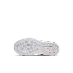 Nike Max Axis Sneakers