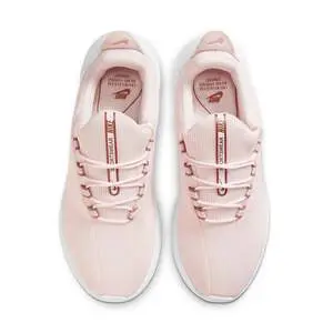 Nike Viale Light Sneakers